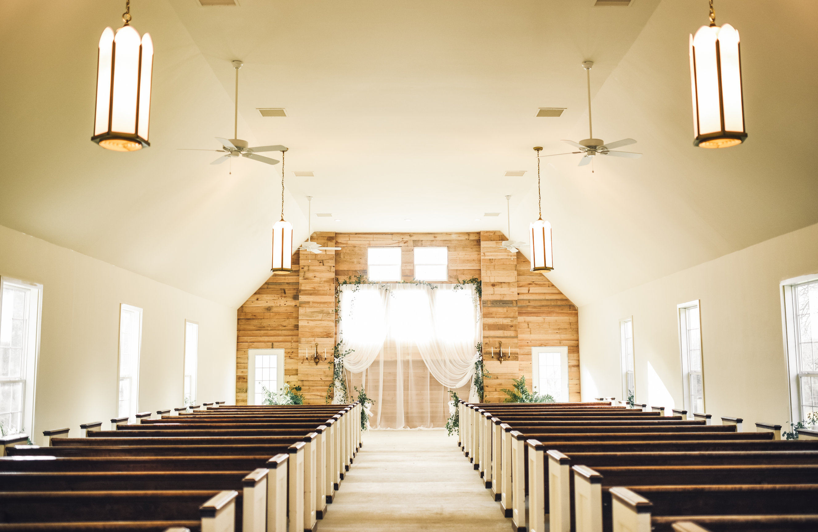 December Indoor - Hedge Farm